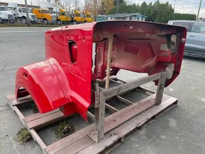 2024 Kenworth W990 Hood For Sale | Beauceville, QC, Canada | 40091H ...