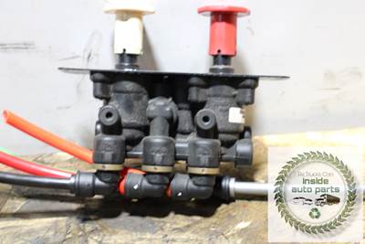 2012 Bendix 5018303 Dash Control Air Valve For Sale - Mineral, VA ...