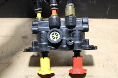 2017 Bendix K059847 Air Valve For Sale | Mineral, VA | K059847 ...