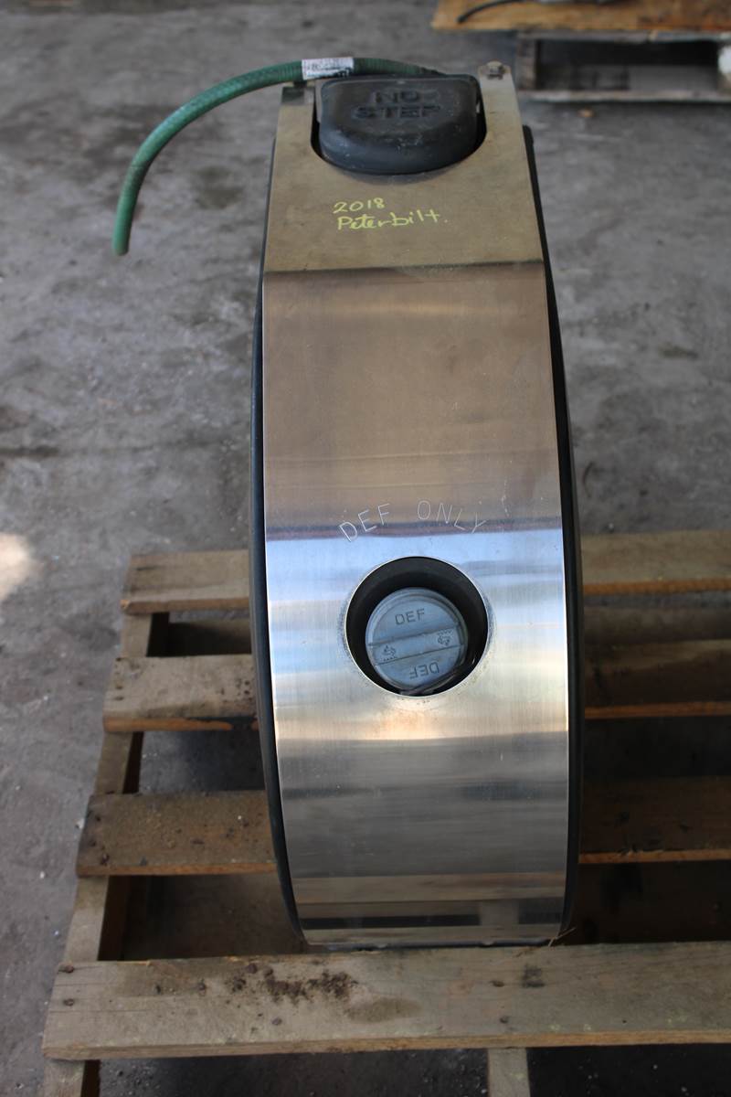 2018 Peterbilt DEF Tank For Sale | Mineral, VA | 12825732 ...