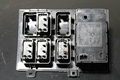 Volvo VNL Switch For Sale - Mineral, VA | Inside Auto Parts