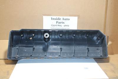 Volvo D12 Valve Cover For Sale | Mineral, VA | 8193890 ...