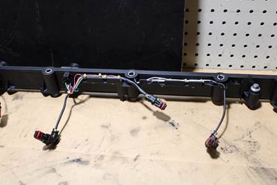 Volvo D13 Valve Cover For Sale | Mineral, VA | 23499515 ...