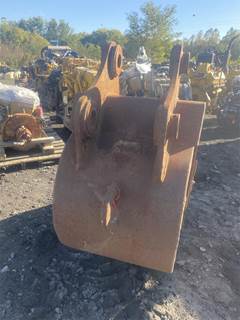 ESCO Bucket For Sale | Pittston, PA | 12108196 | MyLittleSalesman.com