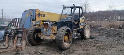 2007 Caterpillar TH560B Telehandler For Sale, 1,900 Hours | Scranton ...