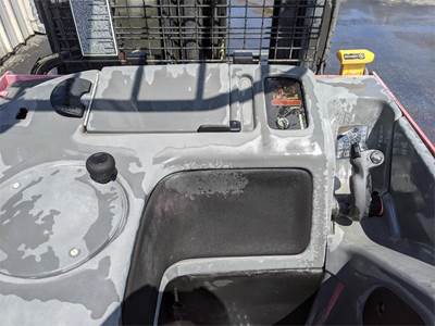 Raymond EASI R40TT Stand-Up Reach Forklift For Sale | Fontana, CA ...