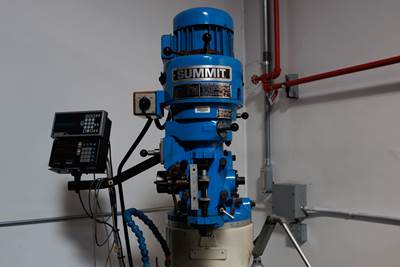 Summit V-242B Vertical Milling Machine For Sale | Fontana, CA ...