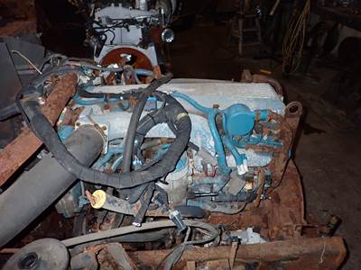 2005 International DT570 Engine For Sale | Carbondale, PA | 17232 ...