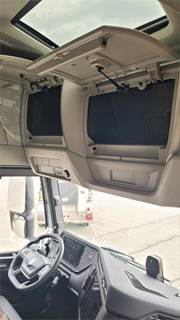 2023 NIKOLA TRE Sleeper Semi Truck - 645HP, Automatic For Sale ...