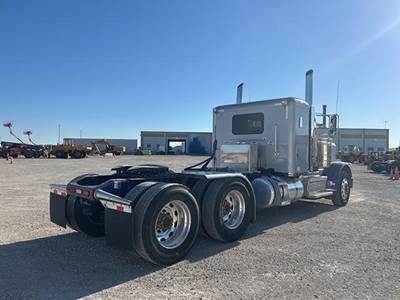 2024 Peterbilt 389 Sleeper Semi Truck - Flat Top Sleeper, Cummins 565HP ...