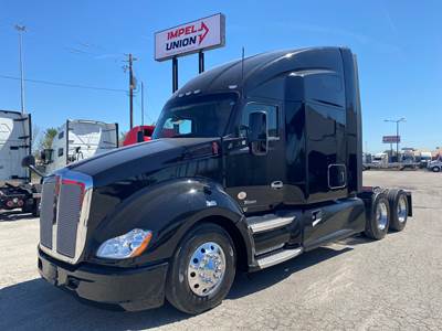 2020 Kenworth T680 Sleeper Semi Truck, Thermo King APU, Virgin Drive ...