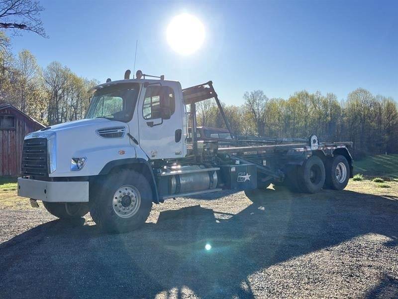 2014 Freightliner 114SD Roll Off Truck - Detroit, 410HP, 6 Speed ...