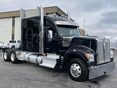 Kenworth W990 Sleeper Semi Trucks For Sale | MyLittleSalesman.com