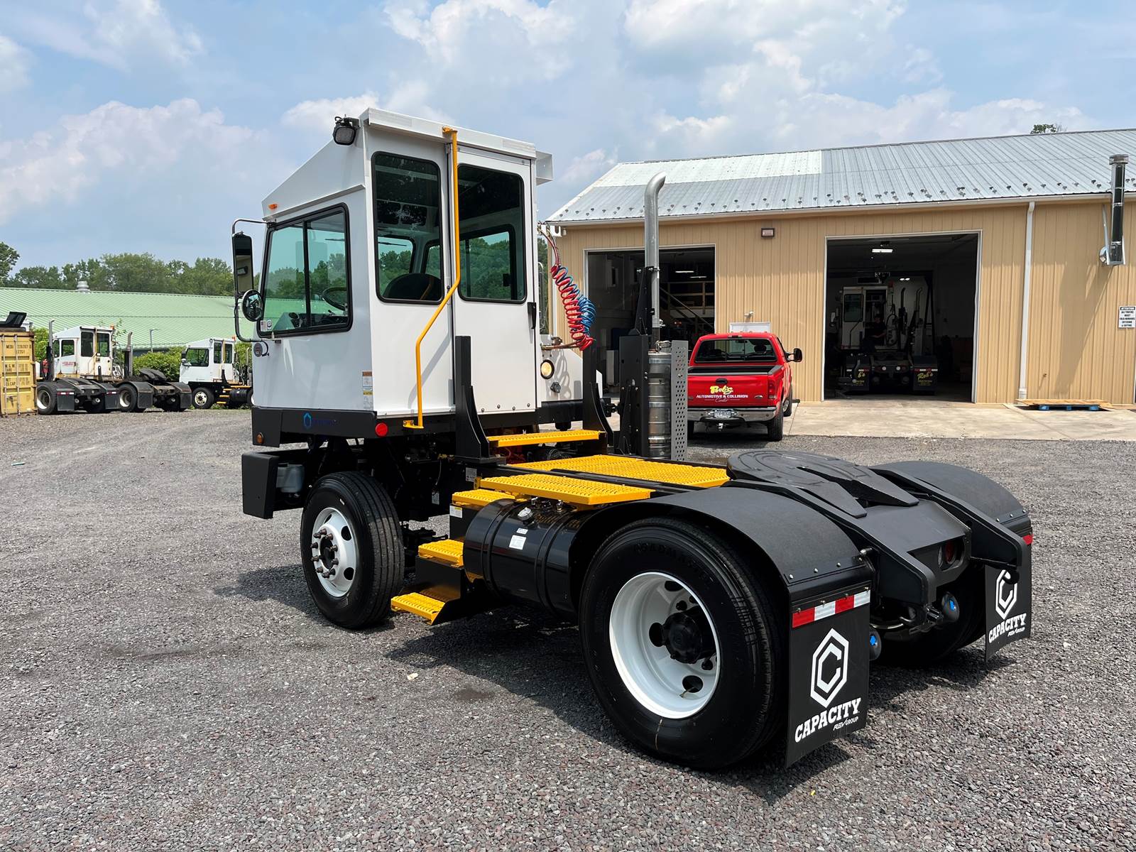 2023 Capacity TJ5000 DOT DR Yard Spotter Truck For Sale, 1 Hours ...