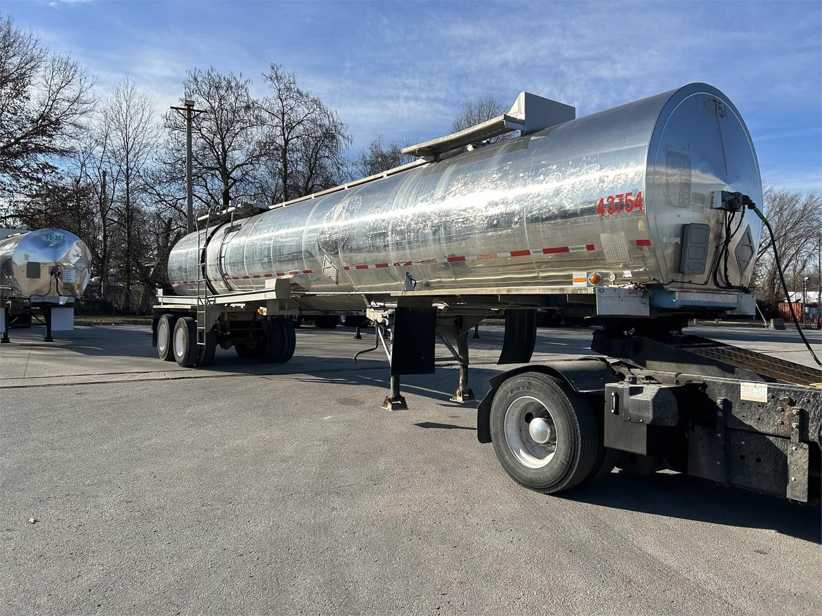 1991 Brenner 6700 GAL SR DOT 307 U2095 Chemical / Acid Tank Trailer For ...