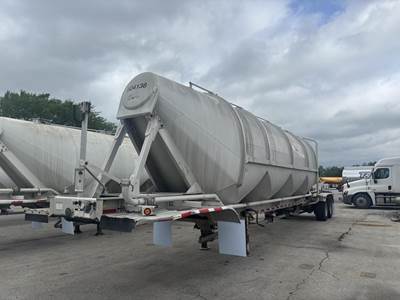 LBT U2490 2004 LBT 1600 CUFT DRY BULK TRAILER Dry Bulk / Pneumatic Tank ...
