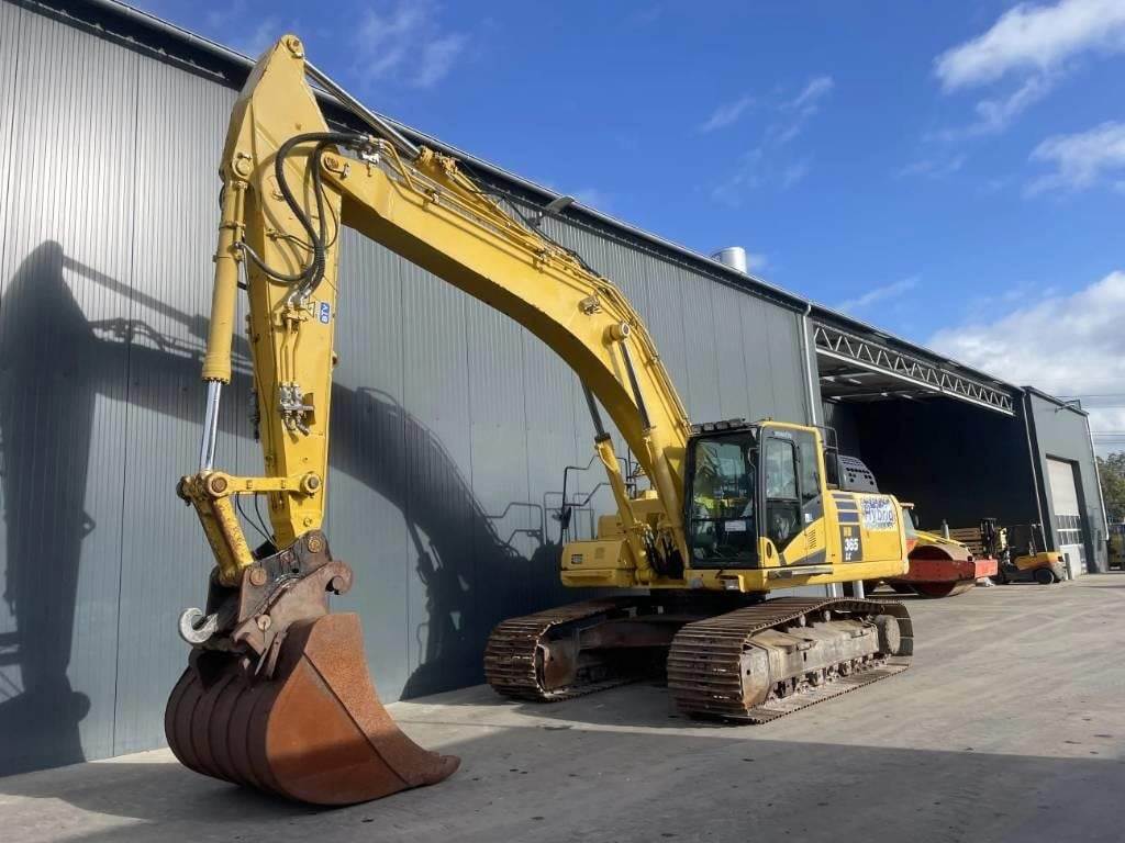 2016 Komatsu HB365 LC-3 Excavator For Sale, 11,101 Hours | Venlo ...