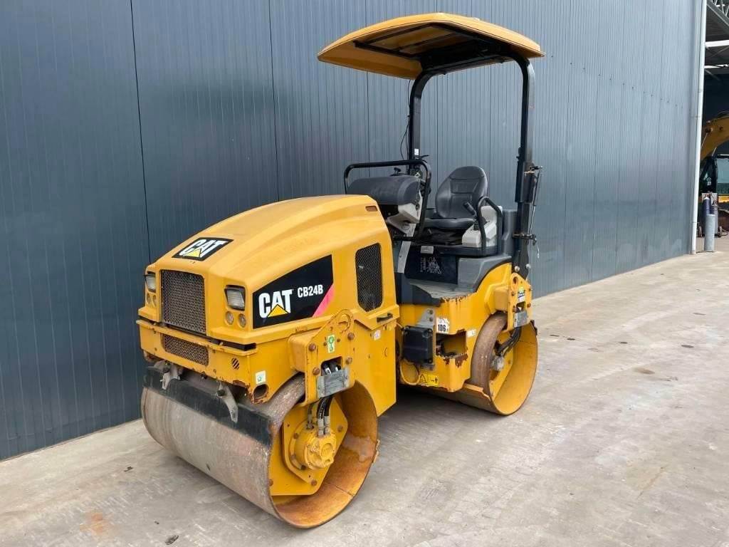2014 Caterpillar CD24B Smooth Drum Roller Compactor For Sale, 1,850 ...