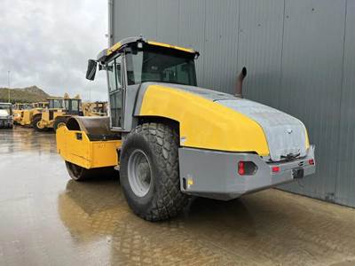 2015 Dynapac CA3500D Smooth Drum Roller Compactor For Sale, 3,501 Hours ...