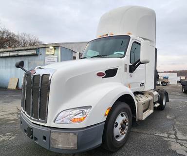 Used Peterbilt Single Axle Trucks For Sale | MyLittleSalesman.com