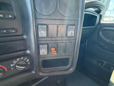 2009 GMC C7 Mechanic / Service Truck, Enclosed Utility, Handyman ...