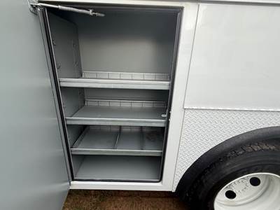 2009 GMC C7 Mechanic / Service Truck, Enclosed Utility, Handyman ...
