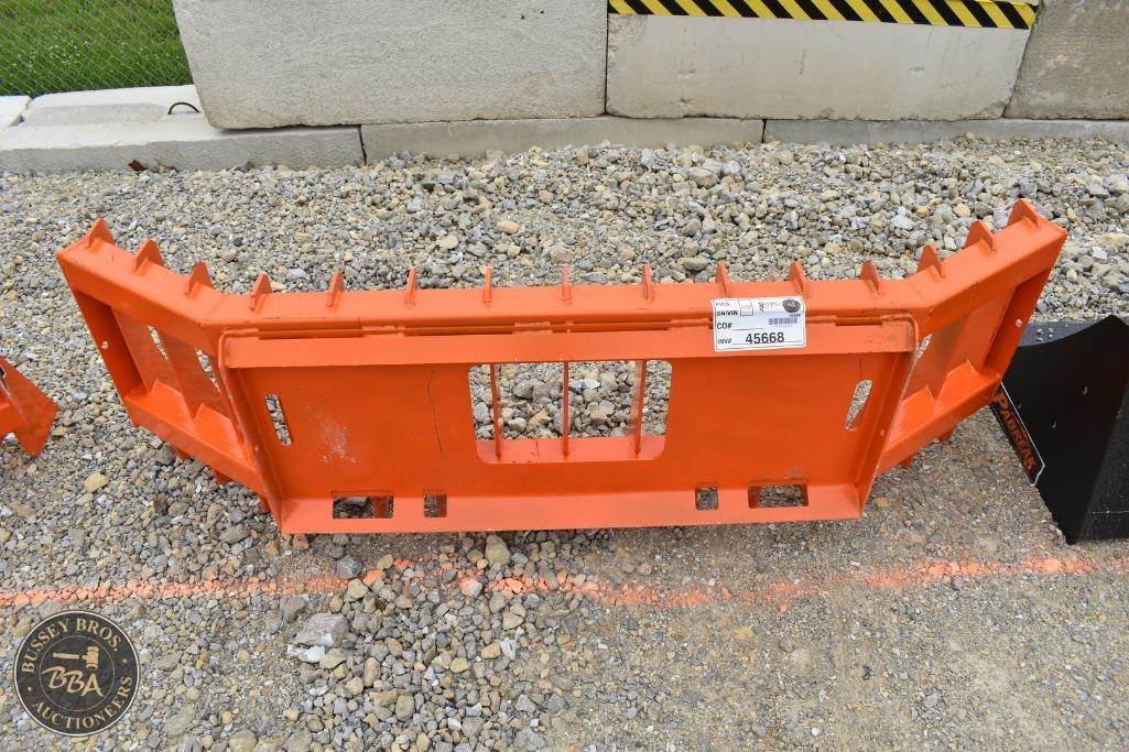 BUCKET ATTACHMENT For Sale | Greenville, OH | 45668 | MyLittleSalesman.com