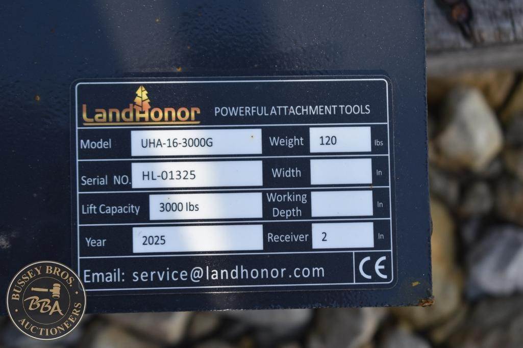 LANDHONOR HITCH PLATE ATTACHMENT Hitch For Sale | Greenville, OH ...