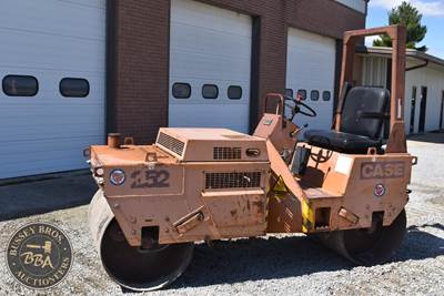 Case W252 Smooth Drum Roller Compactor For Sale, 983 Hours | West ...