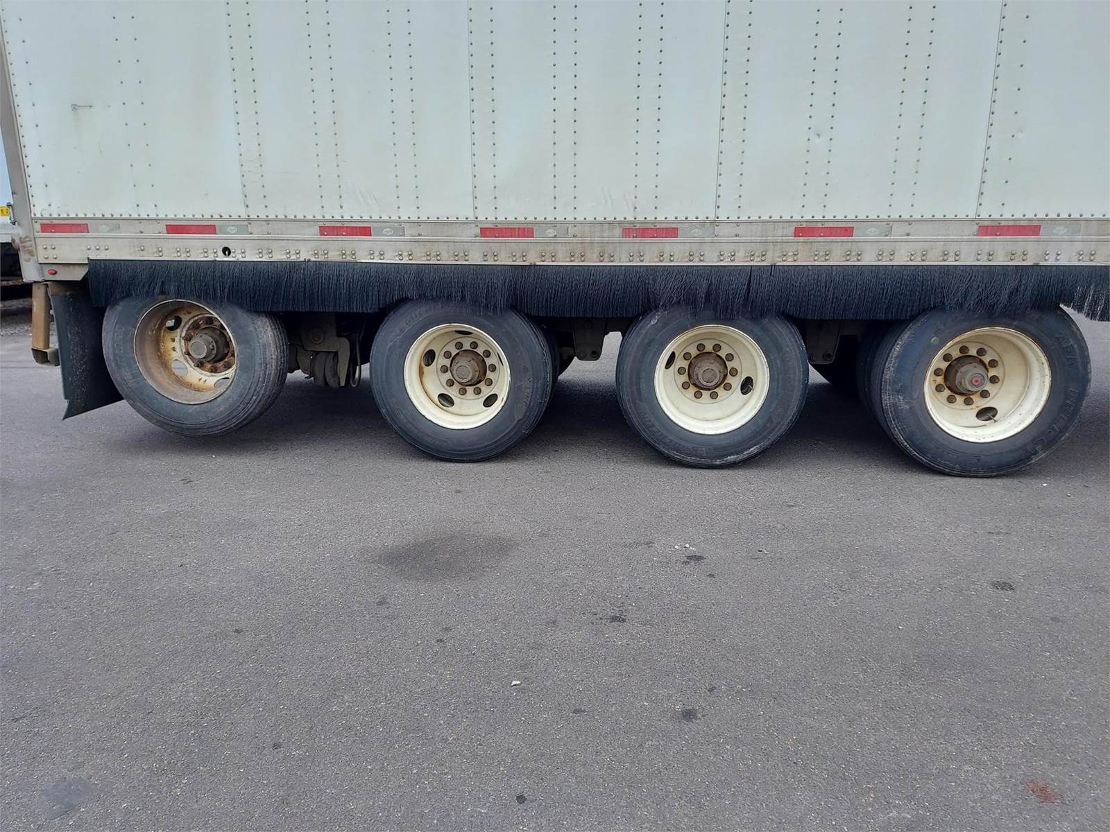 2017 UTILITY 53 ft Dry Van Trailer - Swing Door, Spring, Quad Axle ...