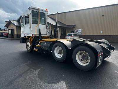 2020 Capacity TJ6500 Tandem Axle Yard Spotter Truck - Cummins ...