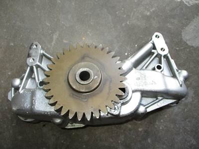 Volvo D13 Engine Oil Pump For Sale | Crandall, TX | 79622 ...