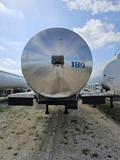 1996 Walker 44ft Tandem Axle Food Grade Tanker Trailer - Air Ride For ...