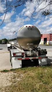 2002 Walker DRINK WATER / 6500 GAL FOOD GRADE Food Grade Tanker Trailer ...