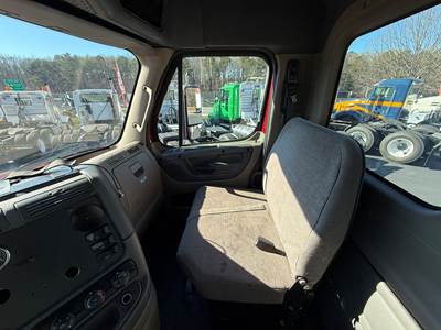 2014 Freightliner Cascadia 125 Cab & Chassis Truck For Sale, 15,815 ...