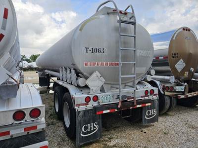 1992 Beall Tandem Axle Aluminum Fuel Tanker Trailer - Spring, Fixed ...