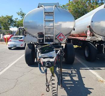 2002 Paramount Single Axle Aluminum Fuel Tanker Trailer - Spring, Fixed ...