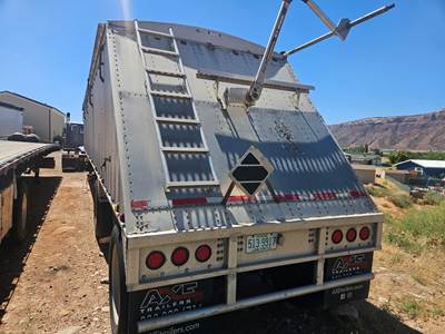 2012 Cornhusker Aluminum Hopper / Grain Trailer - Air Ride For Sale ...