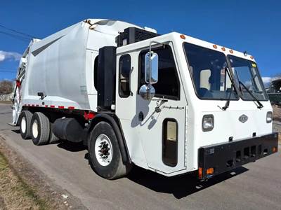 2013 Crane Carrier (CCC) LET2 Tandem Axle Garbage Truck - Cummins For ...