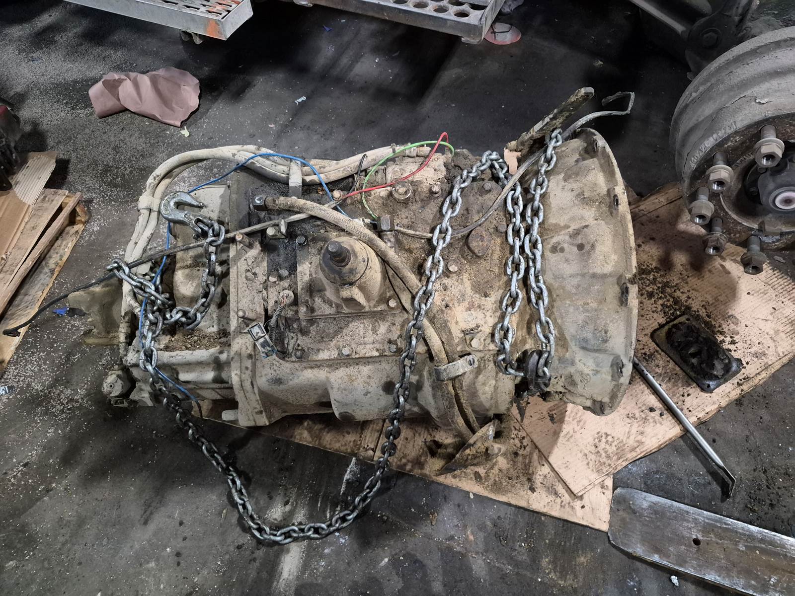 Eaton RTOF-16908LL Transmission for 1980-2026 Cat , Cummins ...