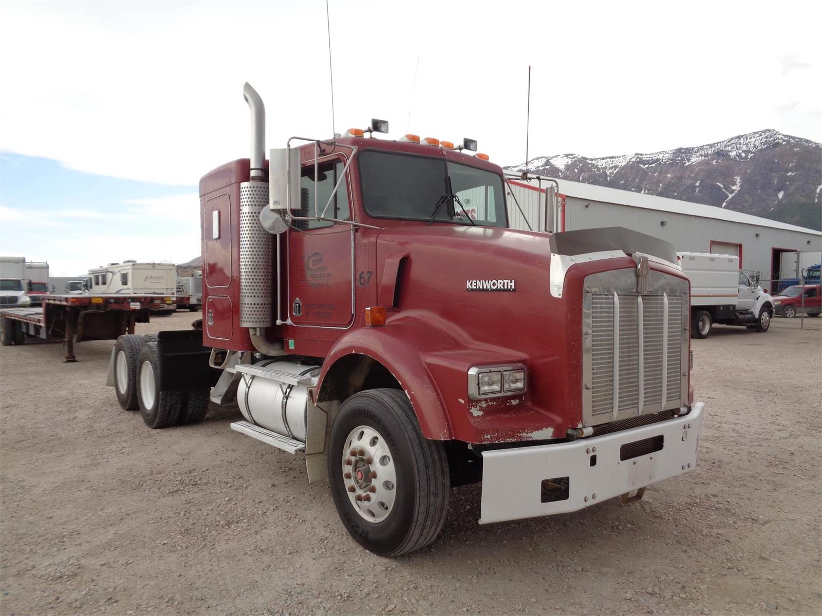2001 Kenworth T800 Sleeper Semi Truck - Flat Top Sleeper, Cummins 280HP ...